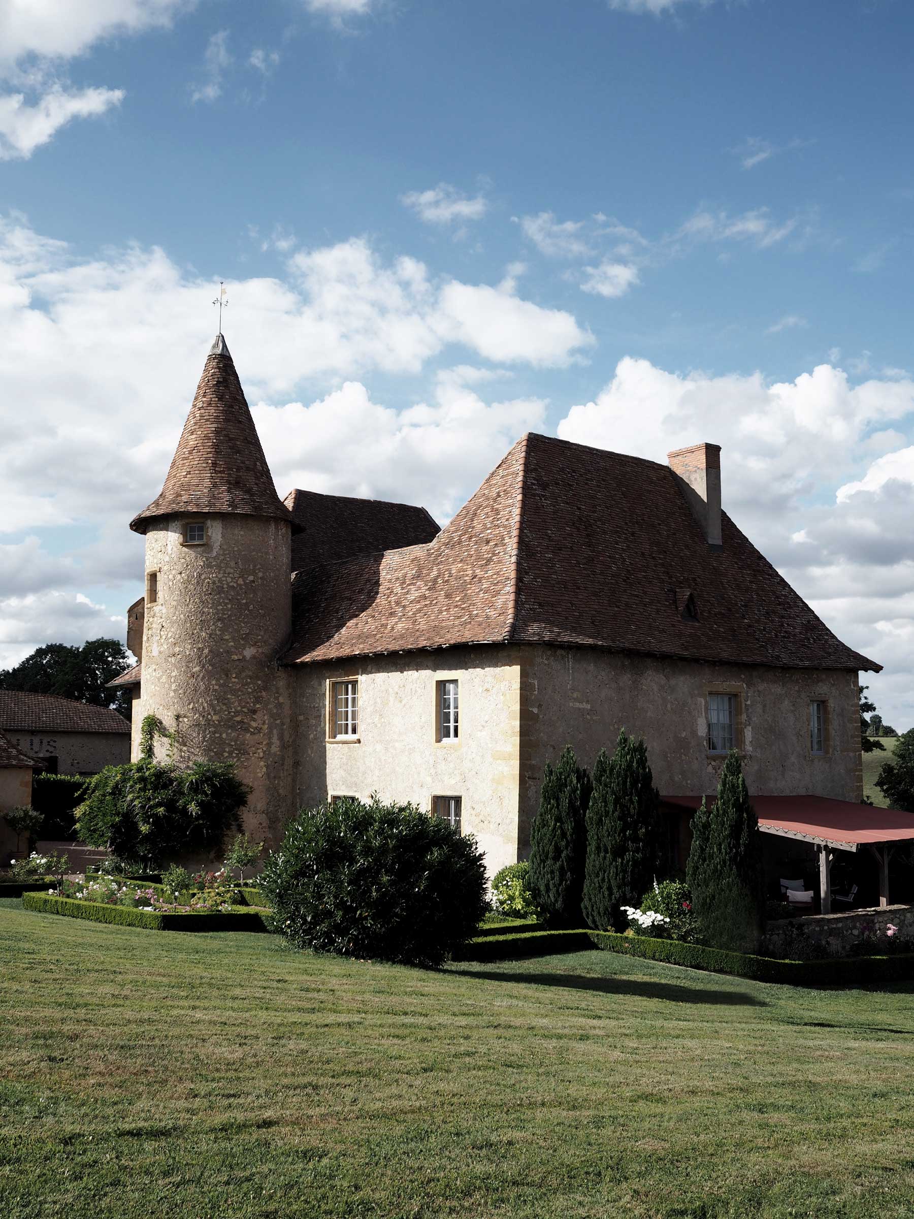 A Night In A 12th Century French Chateau | Style&Minimalism
